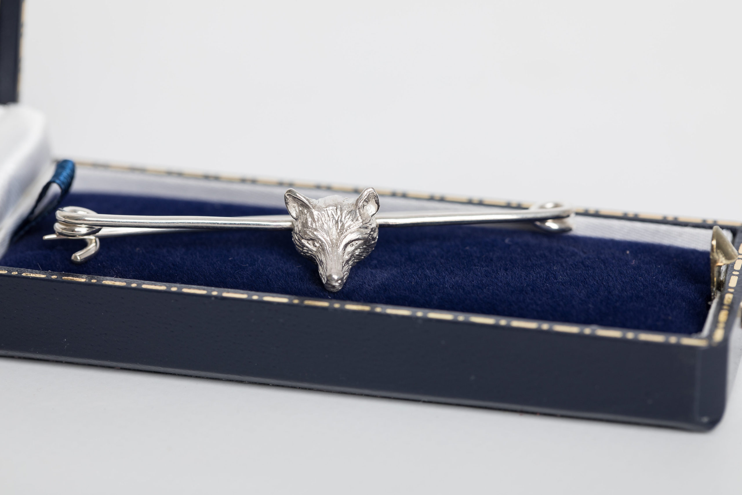 Silver Stock Pin with Fox Motif - The Hunting Stock Market