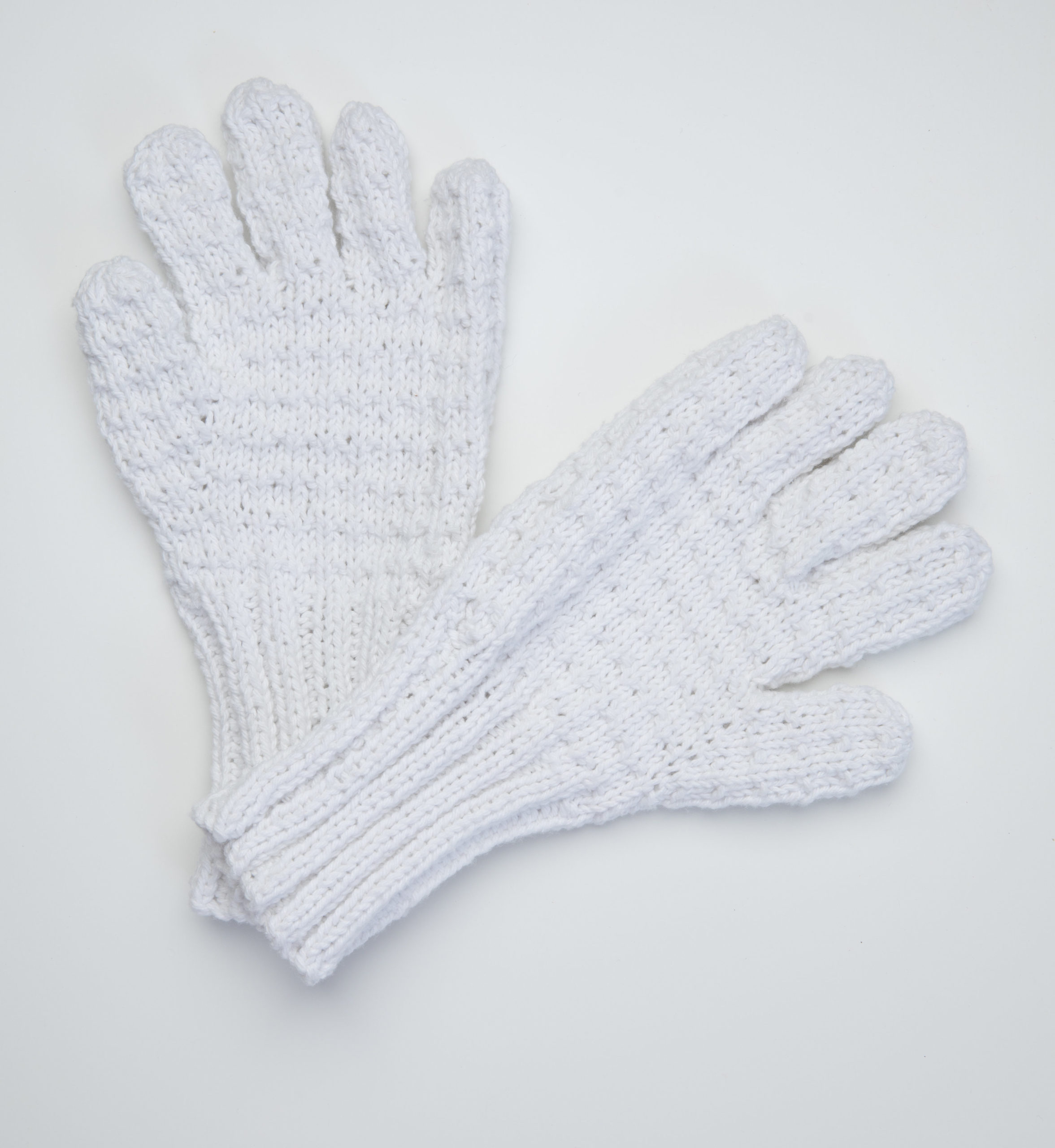 String Gloves - The Hunting Stock Market