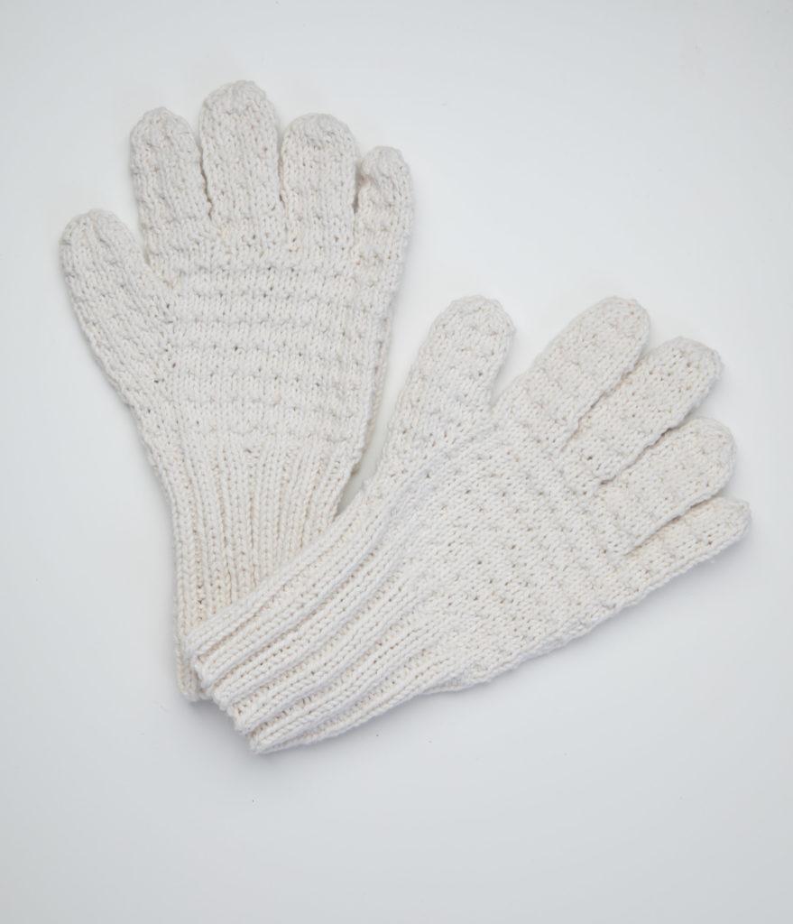 String Gloves - The Hunting Stock Market